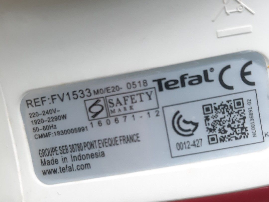 Tefal Steam Iron, TV & Home Appliances, Irons & Steamers on Carousell