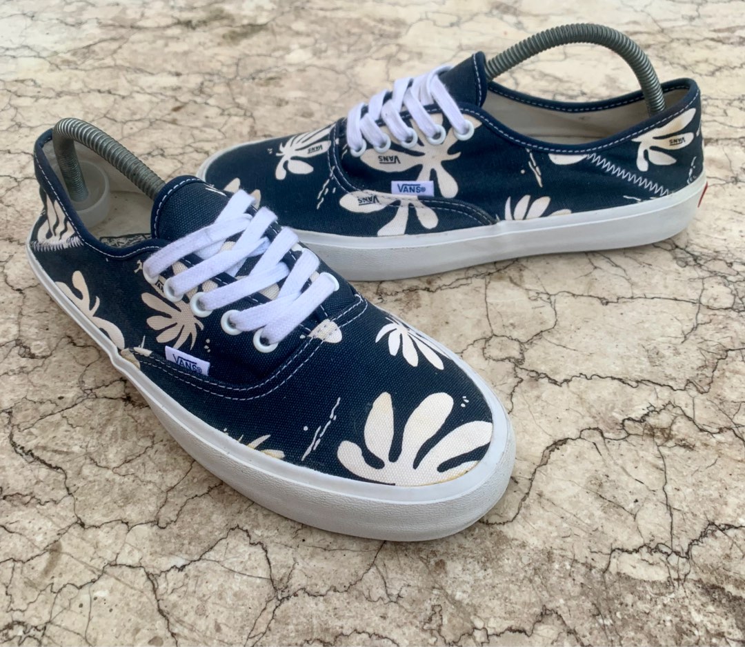 Vans SF Joel tudor ultra cush, Men's Fashion, Footwear, Sneakers on ...