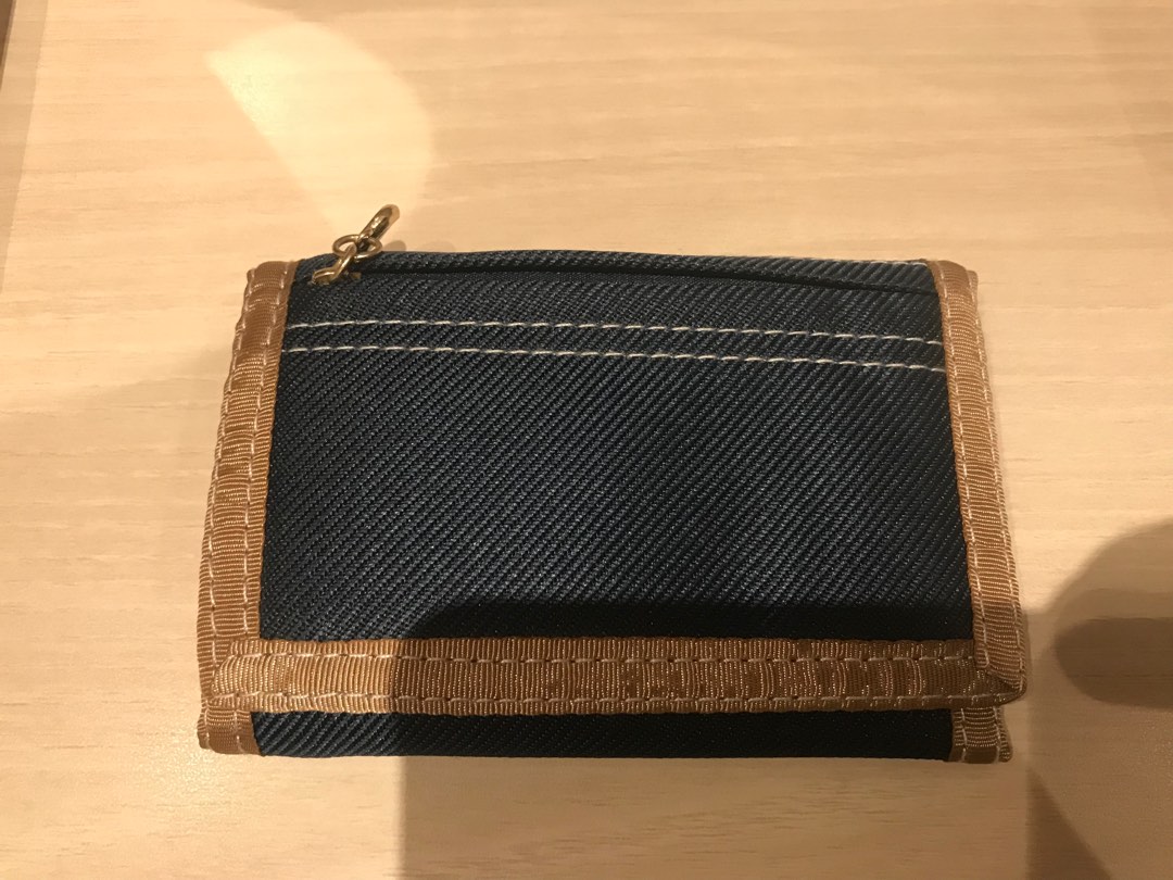 Velcro wallet, Men's Fashion, Watches & Accessories, Wallets & Card ...