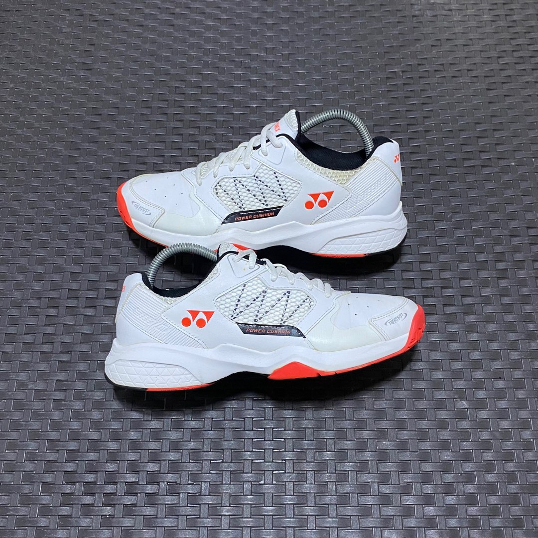 YONEX, Men's Fashion, Footwear, Sneakers on Carousell