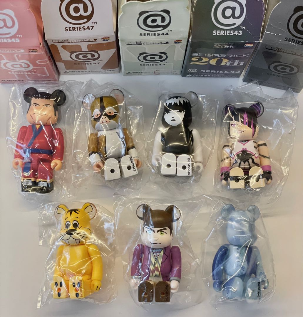 BearBrick BlindBox Mini Figurines, Hobbies & Toys, Toys & Games on ...