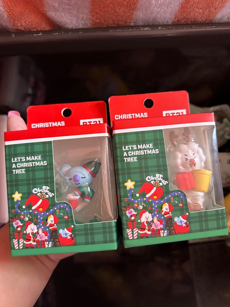 BT21 CHRISTMAS TREE FIGURE SET, Hobbies & Toys, Memorabilia ...