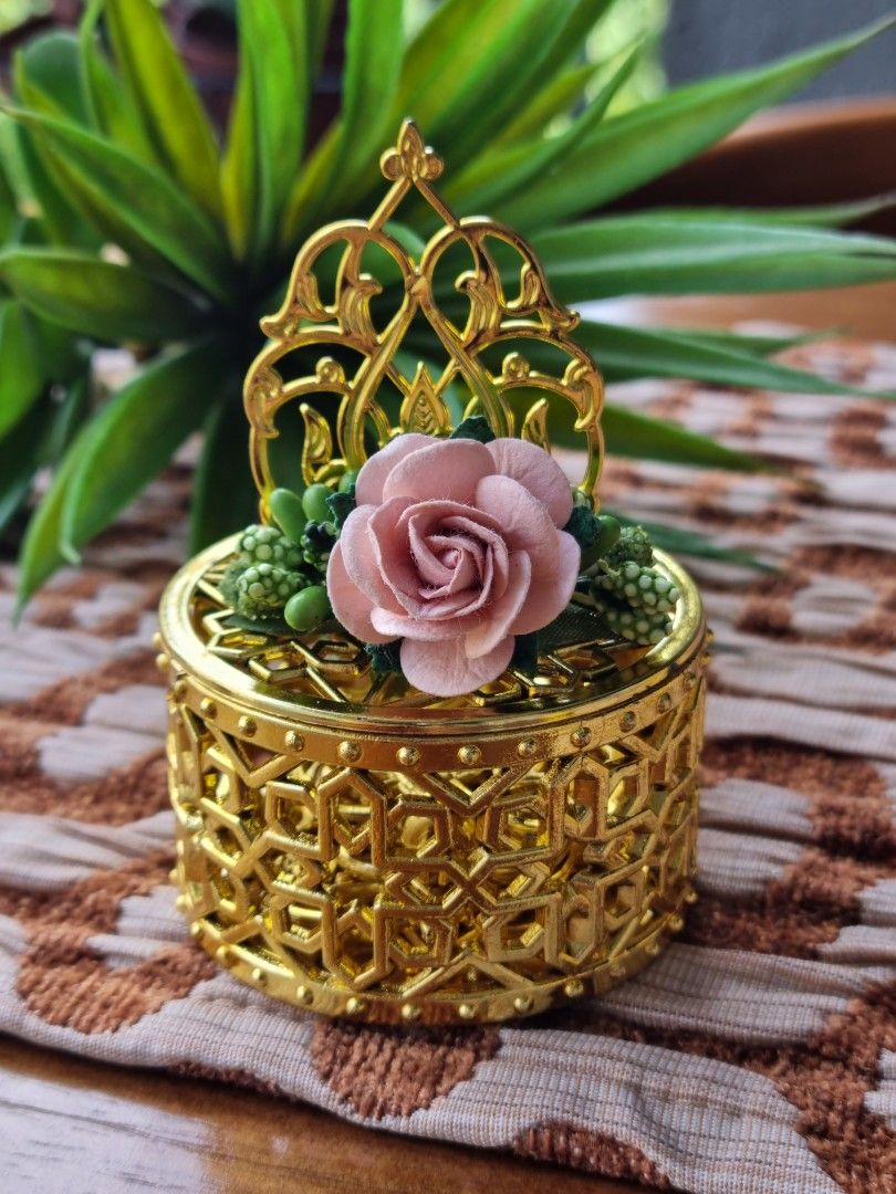Bunga Rampai/ Potpourri container, Hobbies & Toys, Stationery & Craft ...