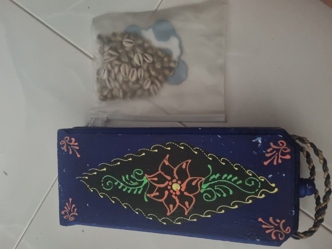 Foldable Congkak, Hobbies & Toys, Toys & Games on Carousell