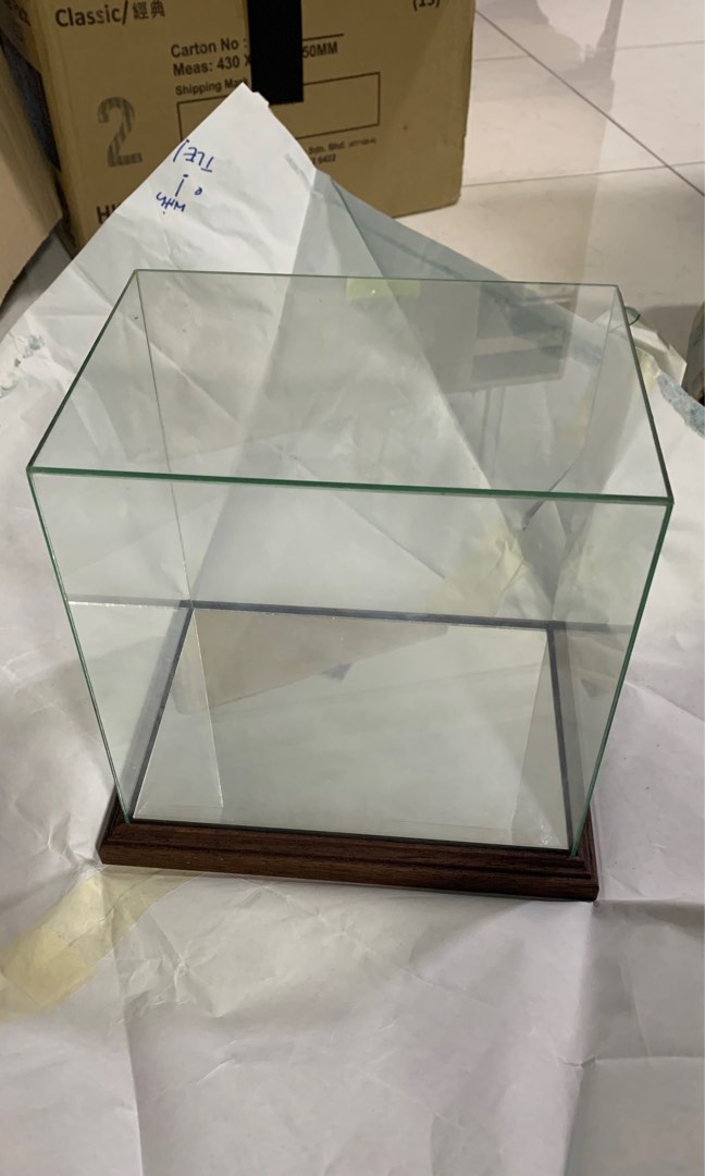 Glass Display Box, Women's Fashion, Jewelry & Organisers, Accessory ...