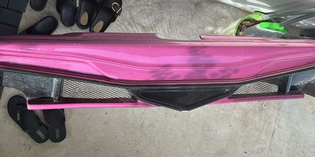 Hiace rear Essex bumper, Car Accessories, Accessories on Carousell