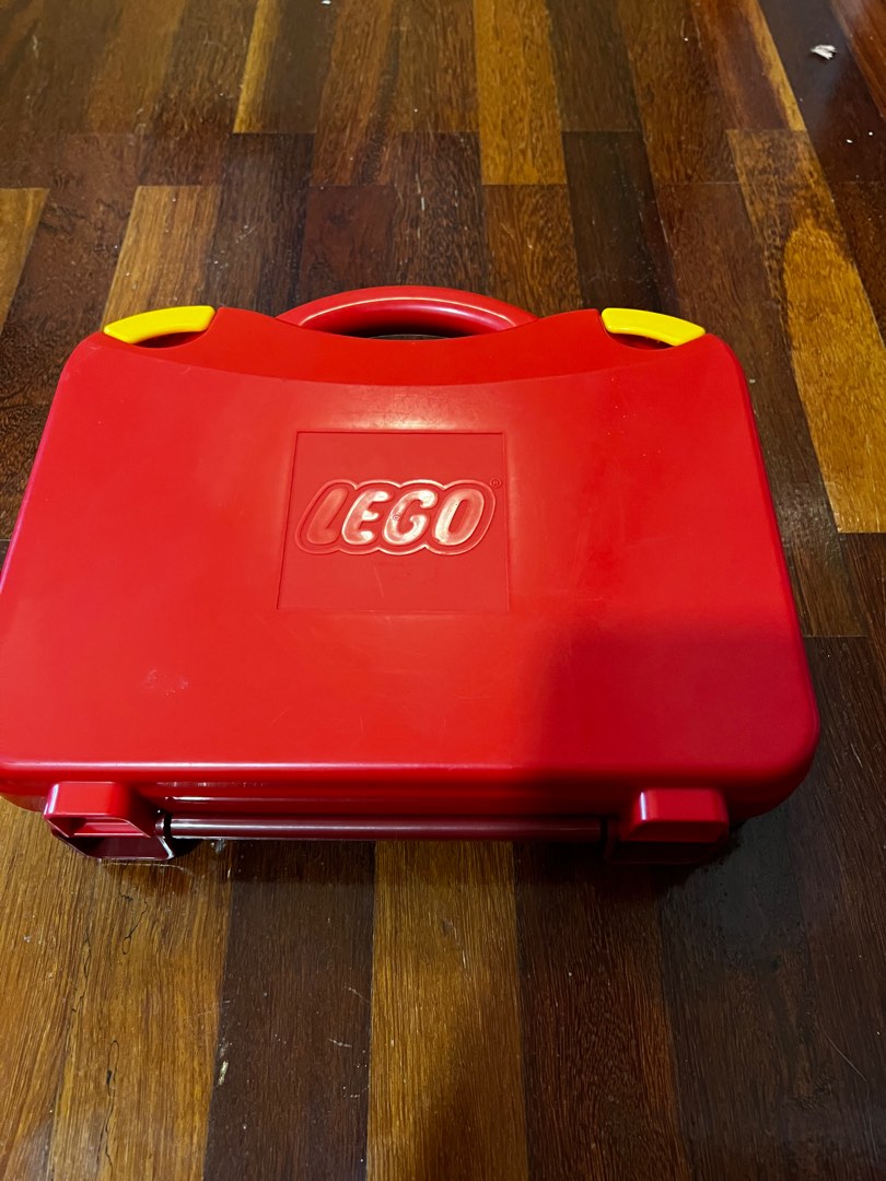 Lego suitcase + 400~500 pieces, Hobbies & Toys, Toys & Games on Carousell