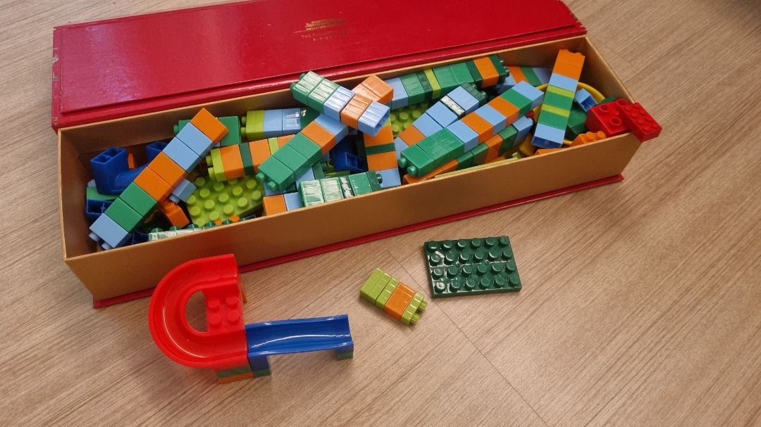 Marble run bricks, Hobbies & Toys, Toys & Games on Carousell