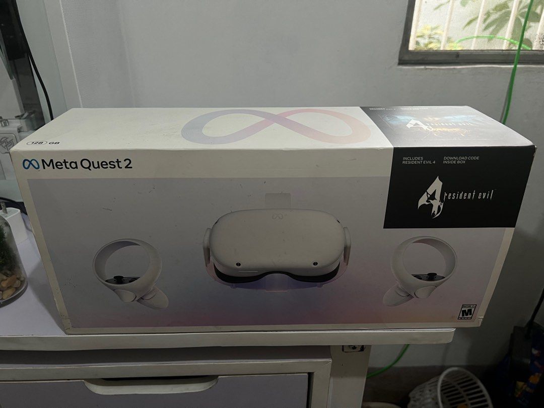 Meta Quest 2 128GB with Bobo VR M2 Pro and Kiwi Design Facial interface ...