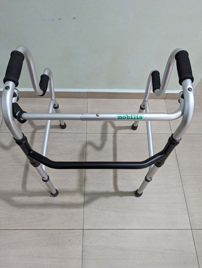 Mobilis Raising Walking Frame, Health & Nutrition, Assistive ...