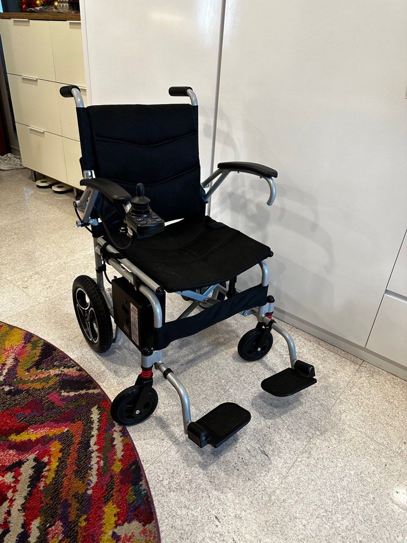 Mobot Motorized wheelchair, Health & Nutrition, Assistive ...