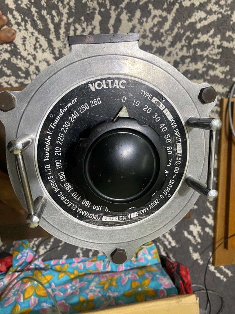Monster Voltac variable transformer step up/ down, Audio, Other Audio Equipment on Carousell