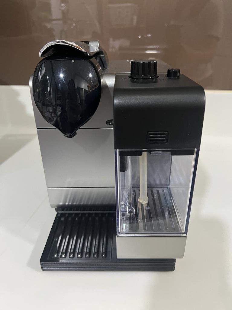 Delonghi Nespresso Latissima Coffee Machine, TV & Home Appliances ...