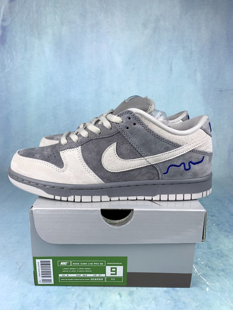 Nike SB Dunk Low London, Men's Fashion, Footwear, Sneakers on Carousell