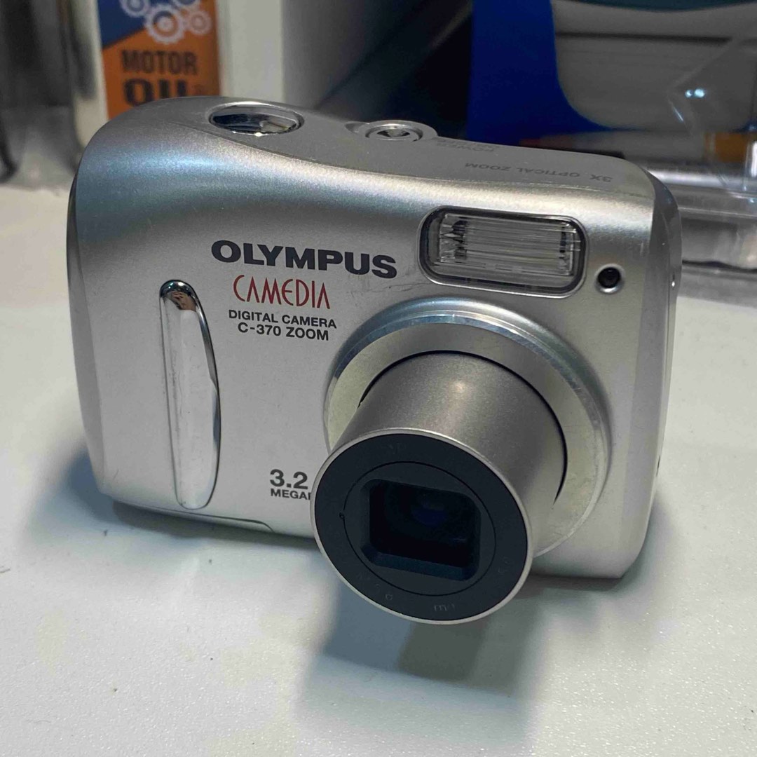 Olympus ccd, Photography, Cameras on Carousell