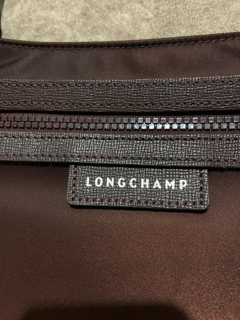 Original Longchamp Chocolate Le Pliage, Women's Fashion, Bags & Wallets ...