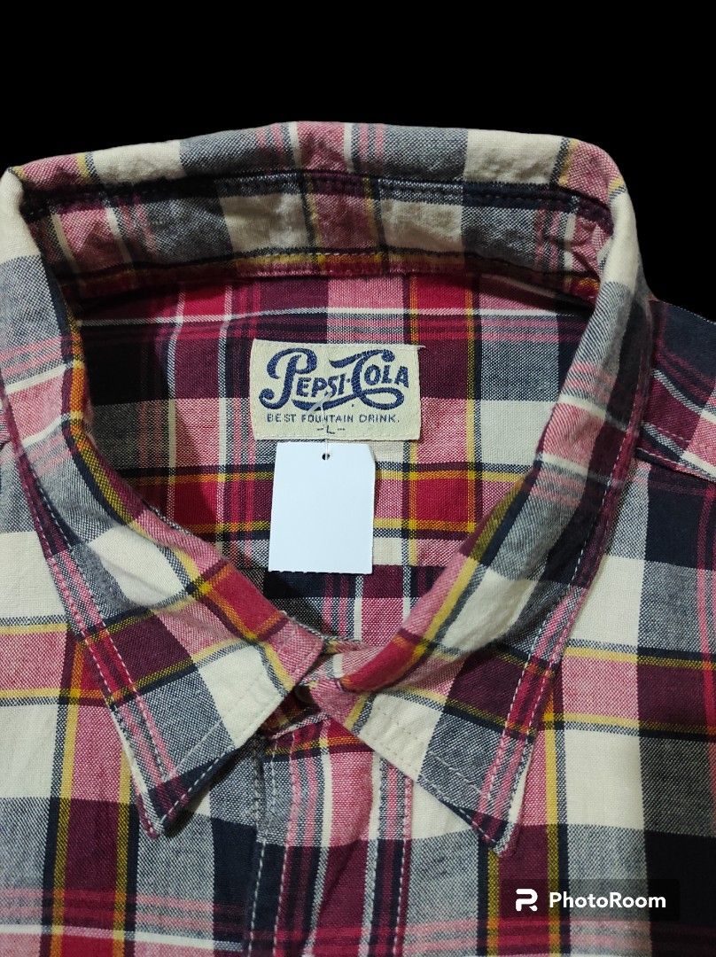 PEPSI COLA, Men's Fashion, Activewear on Carousell
