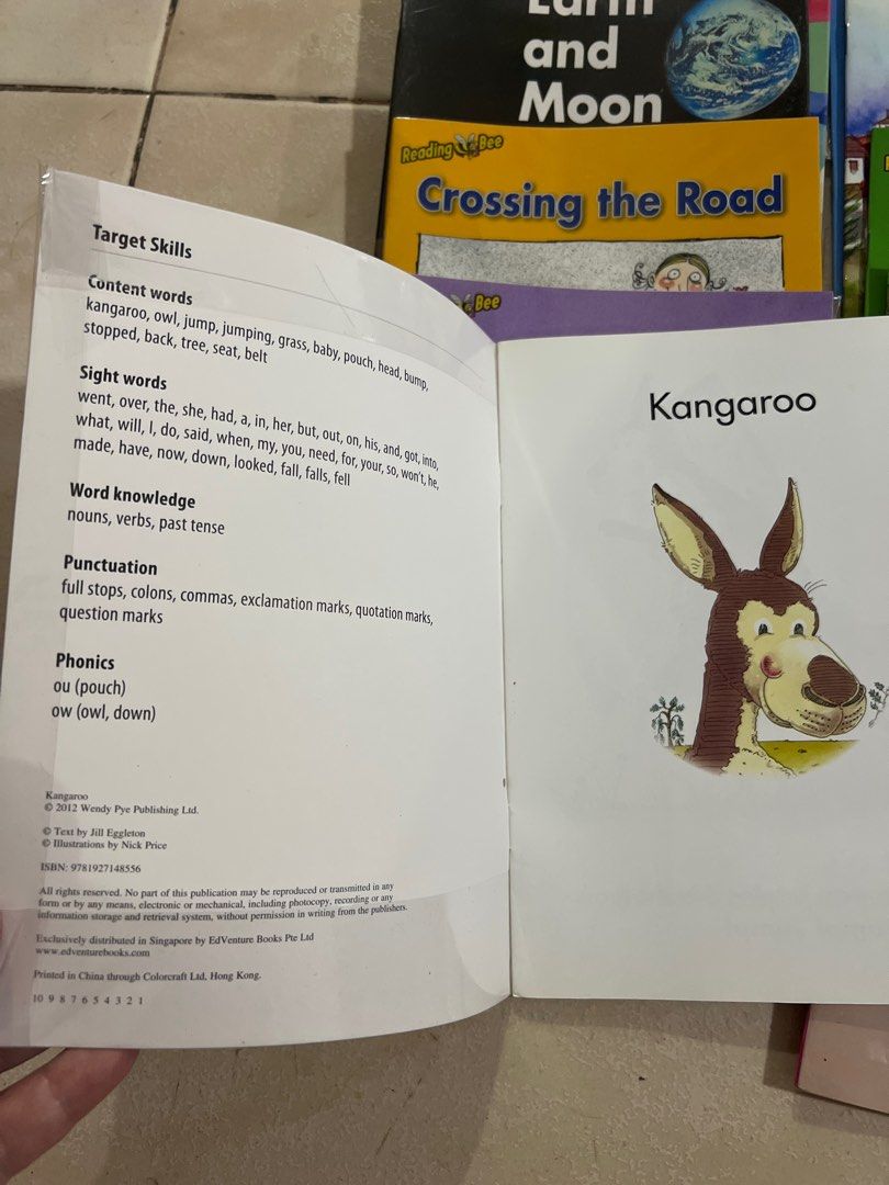 Reading Bee (14 books), Hobbies & Toys, Books & Magazines, Children's ...