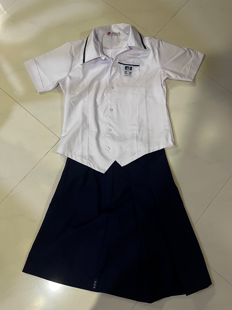 Serangoon Garden Secondary School Uniform, Women's Fashion, Activewear ...