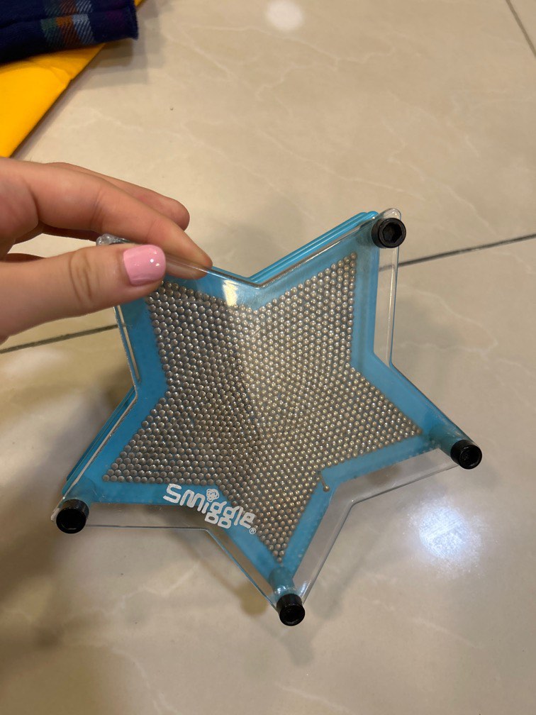 smiggle mould toy star shape, Hobbies & Toys, Toys & Games on Carousell