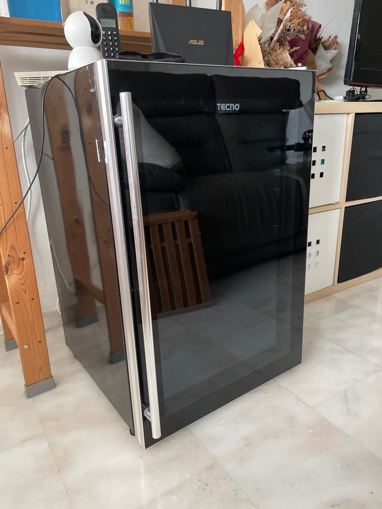 Techno wine fridge, TV & Home Appliances, Kitchen Appliances ...