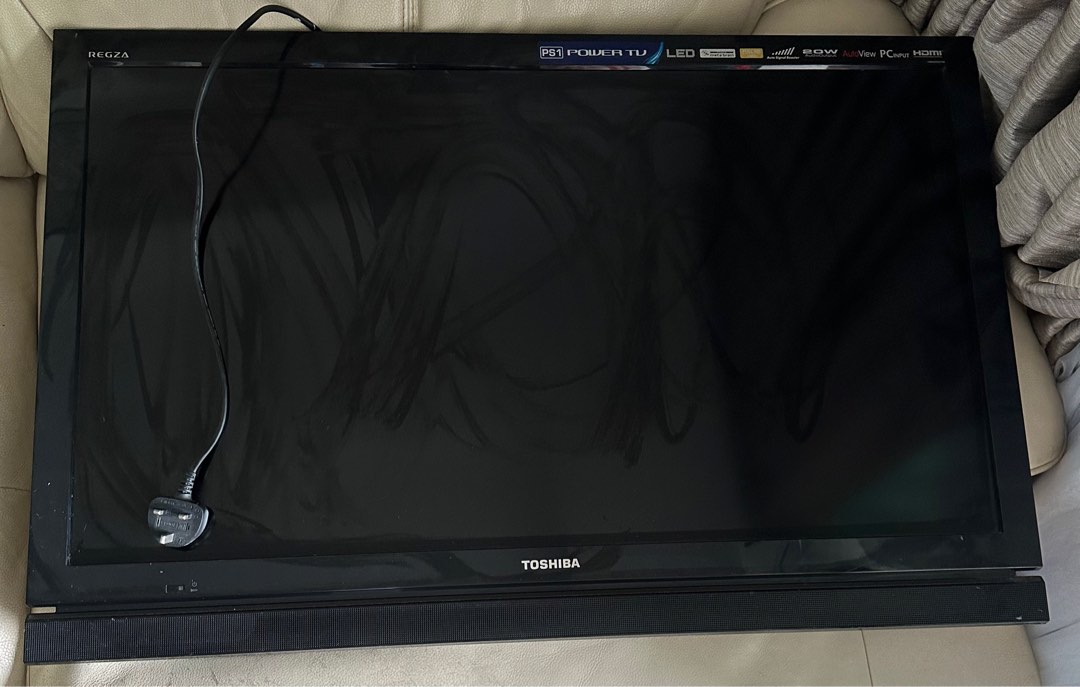 Toshiba Monitor, Computers & Tech, Desktops on Carousell