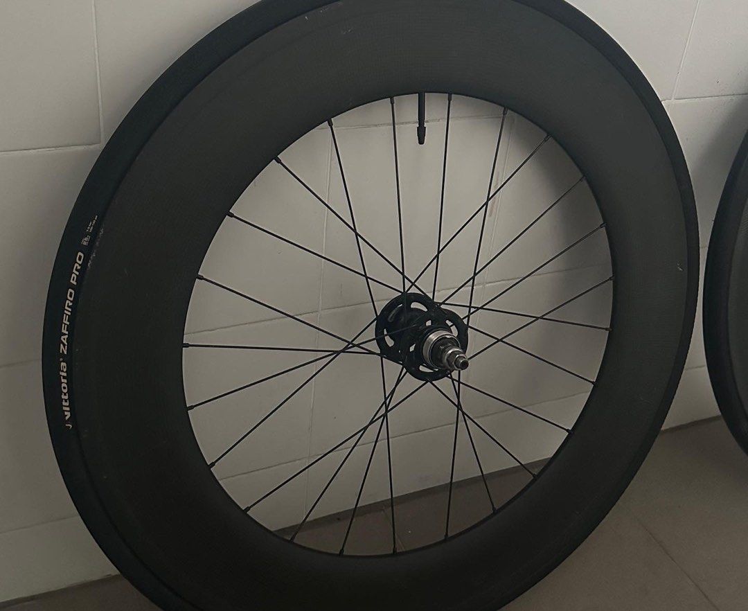Weapon Trispoke 88mm Rear Wheel, Sports Equipment, Bicycles & Parts ...