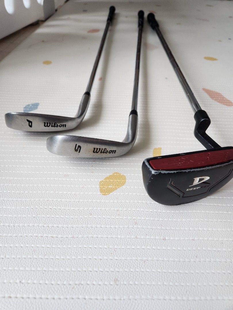 Wilson Deep Red Golf Set, Sports Equipment, Sports & Games, Golf on ...