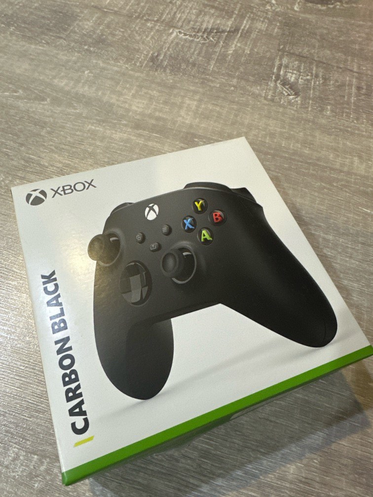 Xbox Wireless Controller - Carbon Black - Like New, Video Gaming ...