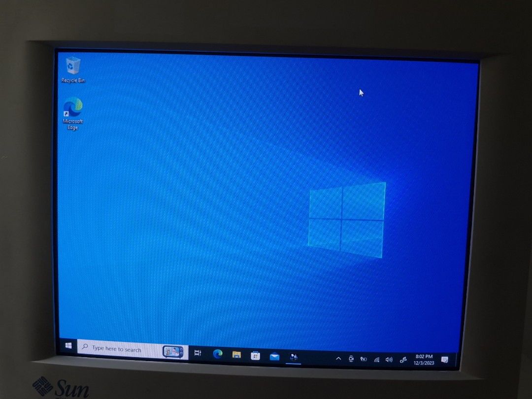 17" Sun Microsystems CHB7727L CRT Monitor, Computers & Tech, Parts ...