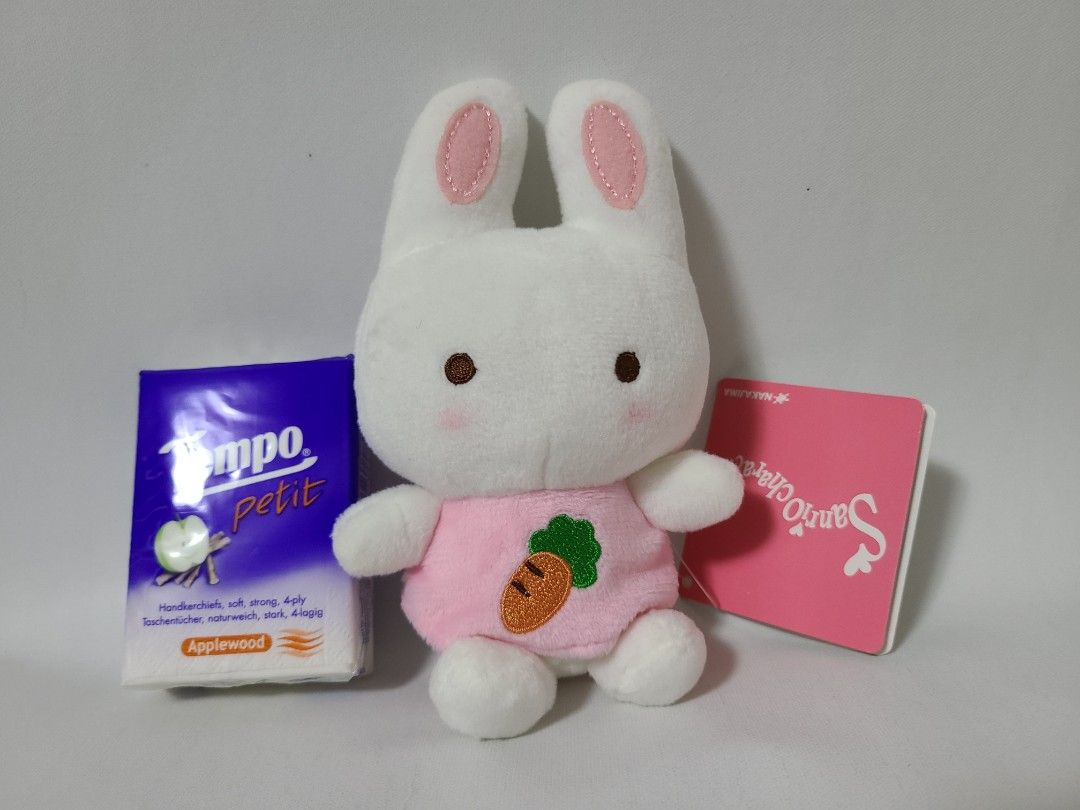 《全新》 Cherry Chums 兔兔 公仔 SanrioCharacter 三麗歐, 興趣及遊戲, 玩具 & 遊戲類 - Carousell