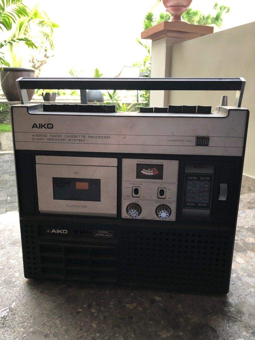 AIKO ATPR-407 4-Band Radio Cassette Recorder, Audio, Portable Music ...