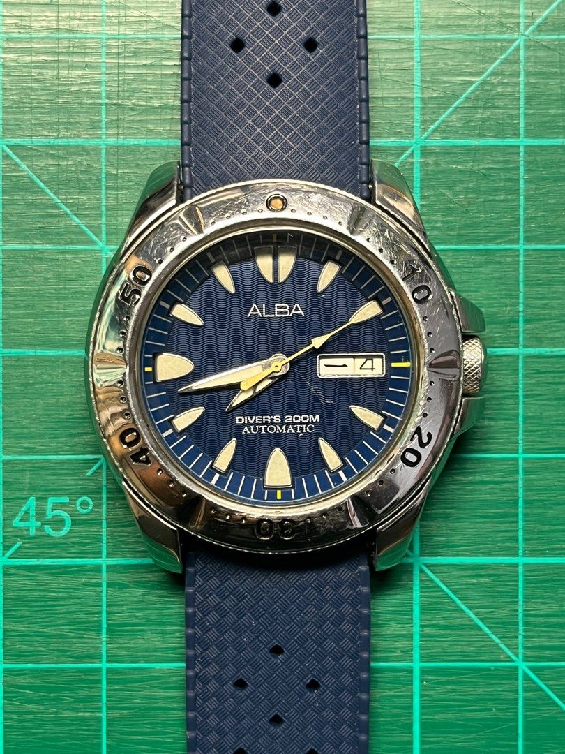 Alba Diver’s “Manta Ray” Blue Dial, Men's Fashion, Watches ...