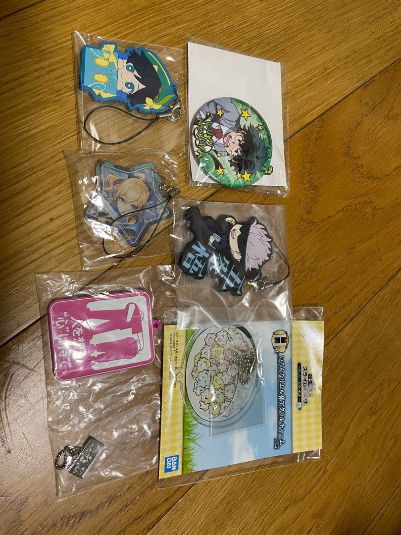 Authentic Anime merch (Jujutsu Kaisen, Genshin Impact, Tokyo Revengers ...