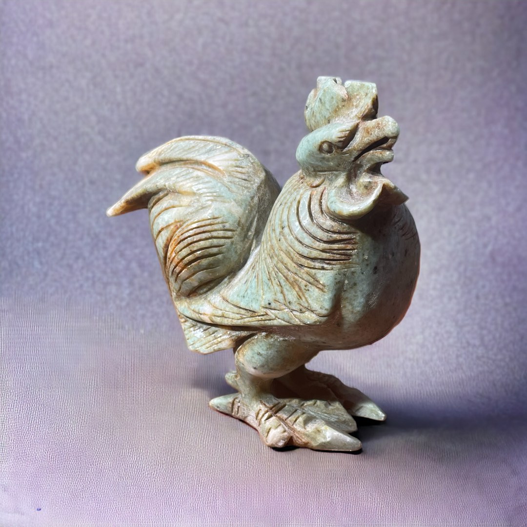 Antique chicken Statue, Hobbies & Toys, Memorabilia & Collectibles ...