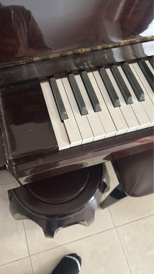 Ashton Piano ( 1 key malfunctioning ), Hobbies & Toys, Music & Media ...