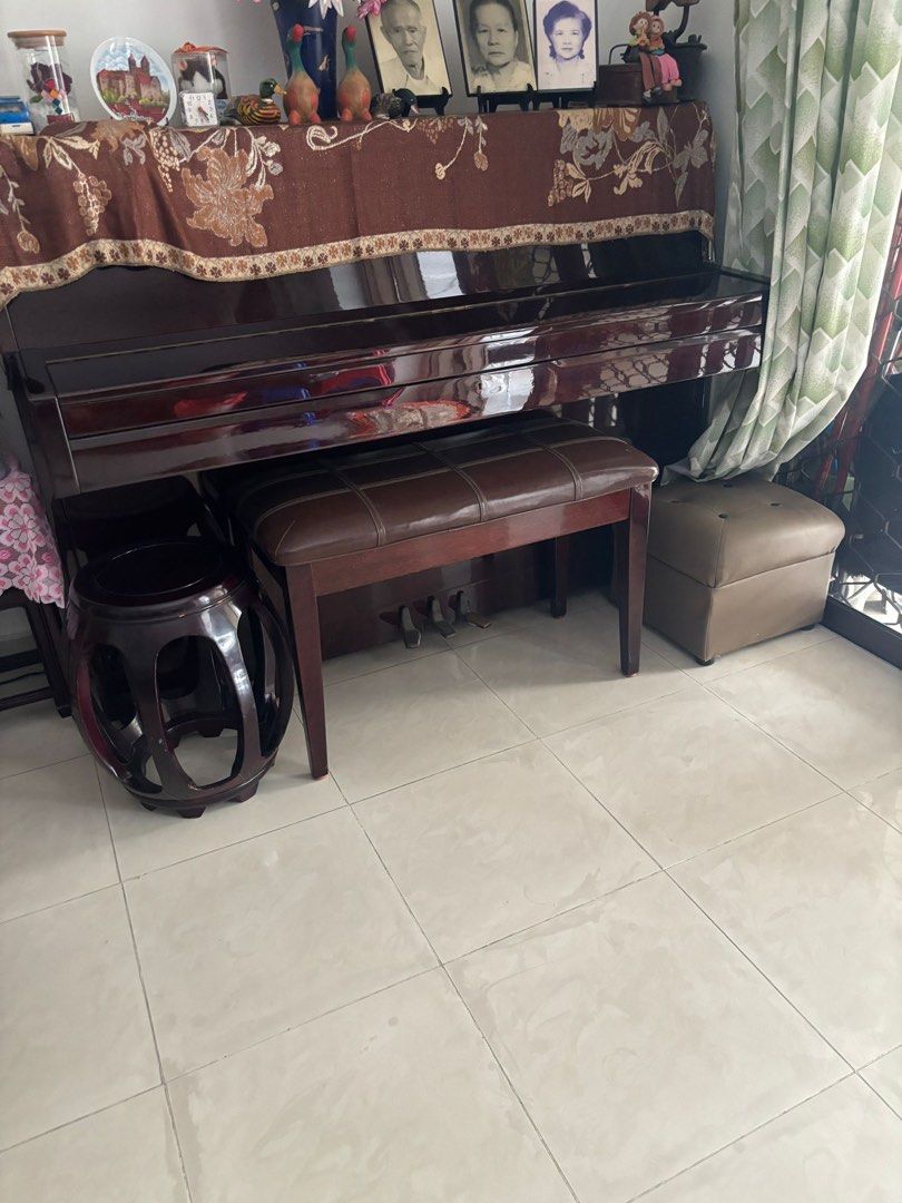 Ashton Piano ( 1 key malfunctioning ), Hobbies & Toys, Music & Media ...