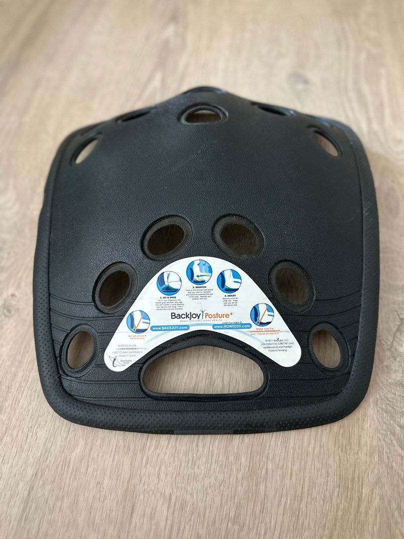 Backjoy Sitsmart Posture, Health & Nutrition, Braces, Support & Protection on Carousell