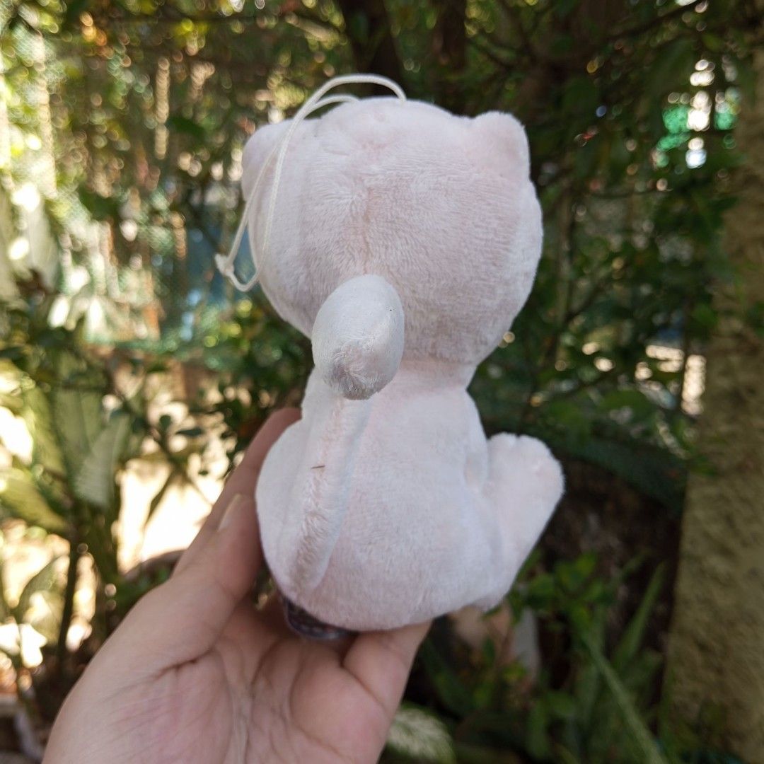 BANPRESTO Pokemon Mew Wink Plush Toy, Hobbies & Toys, Toys & Games on ...