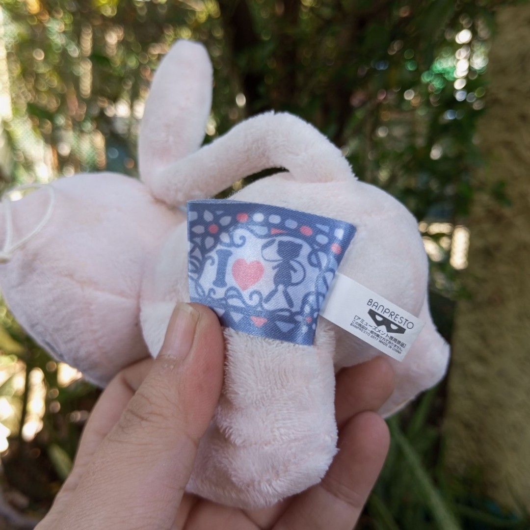 BANPRESTO Pokemon Mew Wink Plush Toy, Hobbies & Toys, Toys & Games on ...