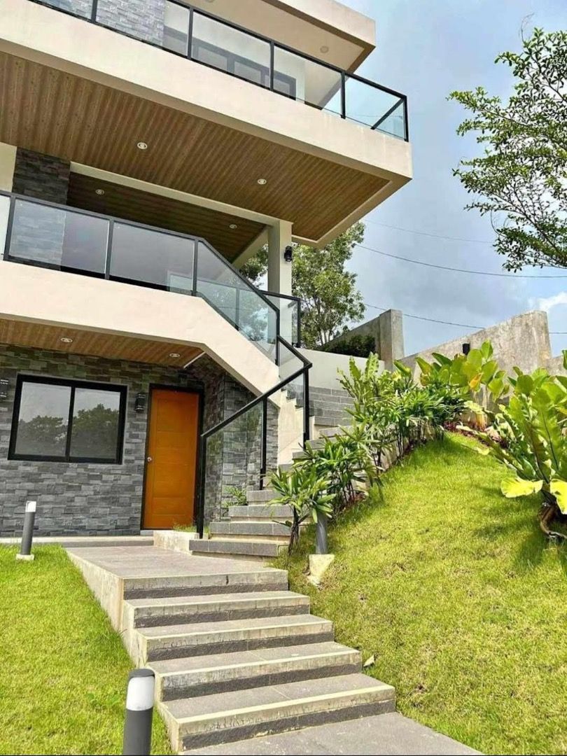 Brand New 4-Bedroom House and Lot for Sale at Sun Valley Estates ...