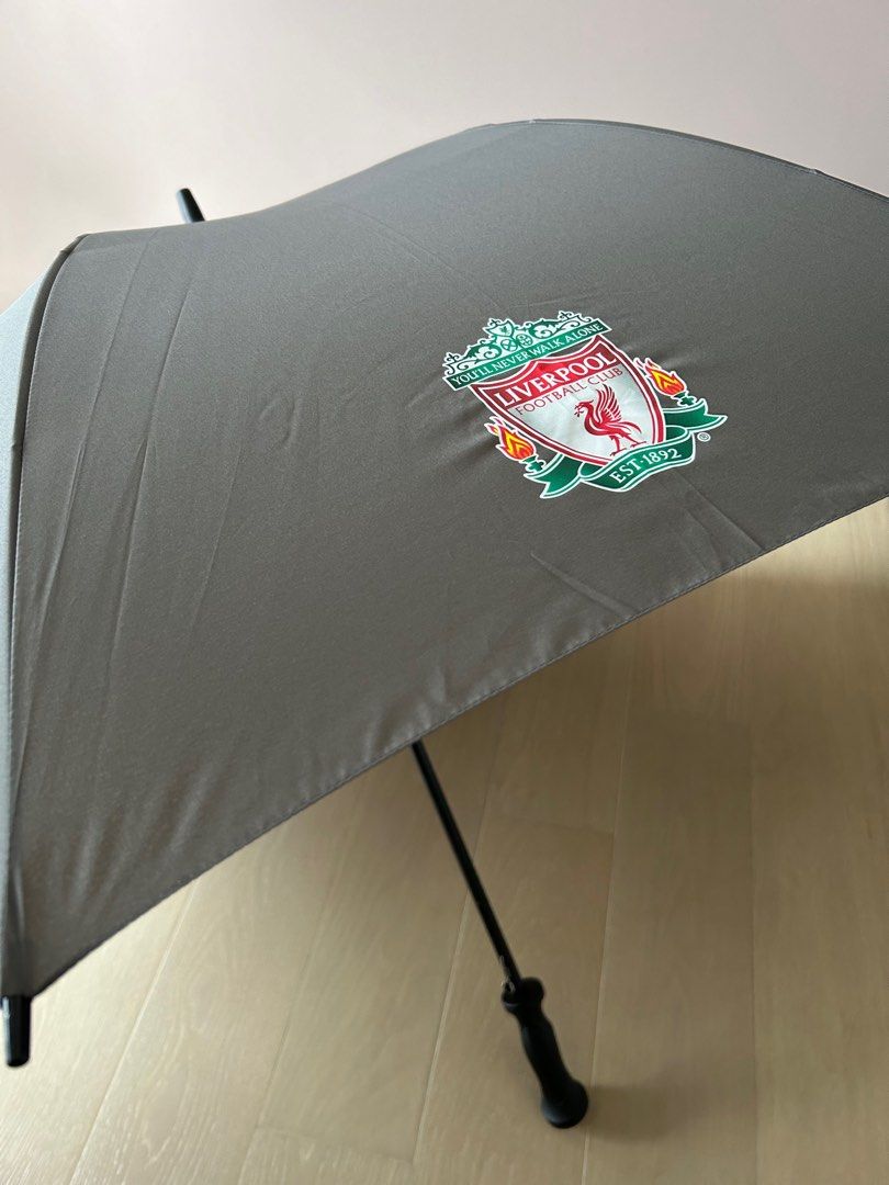 Brand New Liverpool LFC x Standard Chartered Bank umbrella and tumbler ...