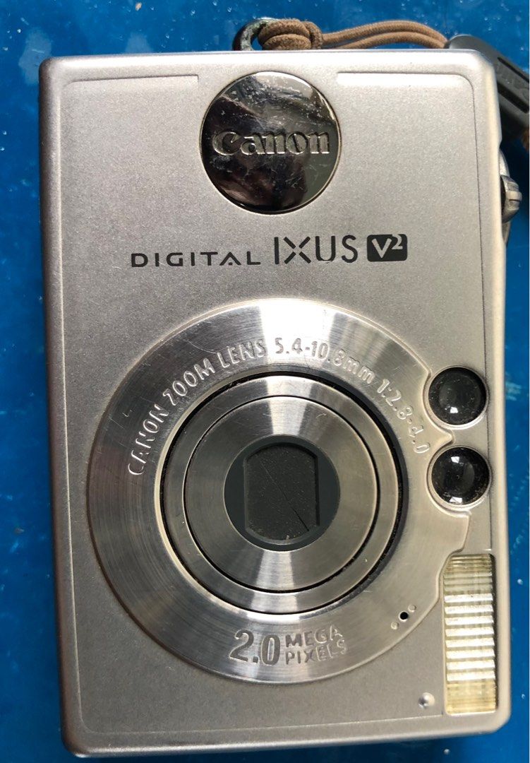 Canon Ixus V2, Photography, Cameras on Carousell