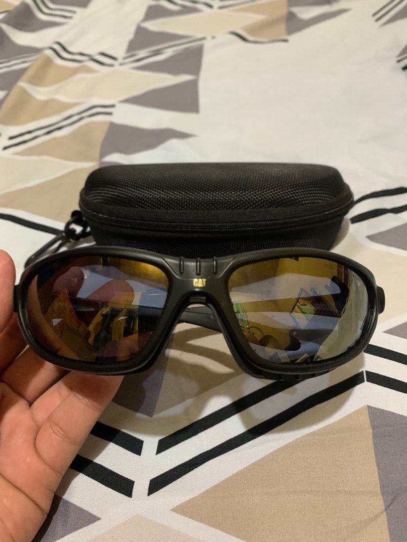 Caterpillar Thread Safety glasses, Men's Fashion, Watches & Accessories ...