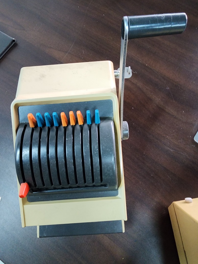 Checkwriter Machine UCHIDA P-15 (A), 電腦＆科技, 商務用科技產品 - Carousell