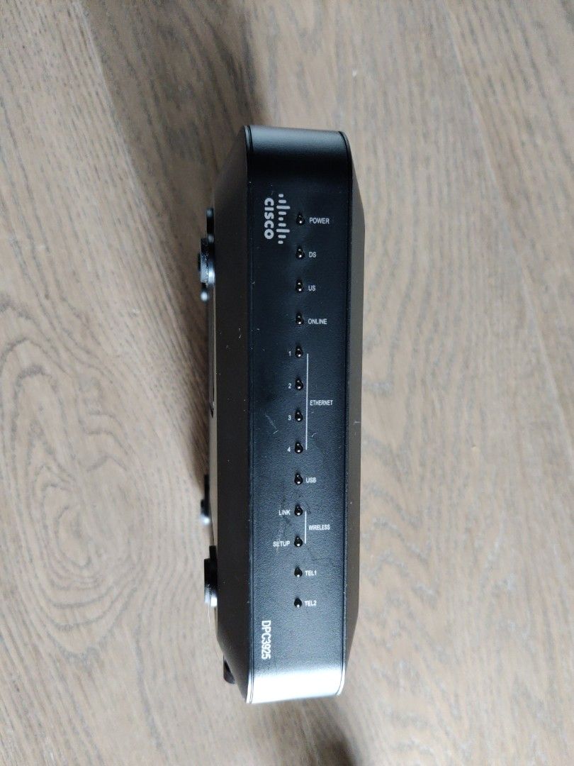 Cisco DPC3925 Modem, Computers & Tech, Parts & Accessories, Networking ...