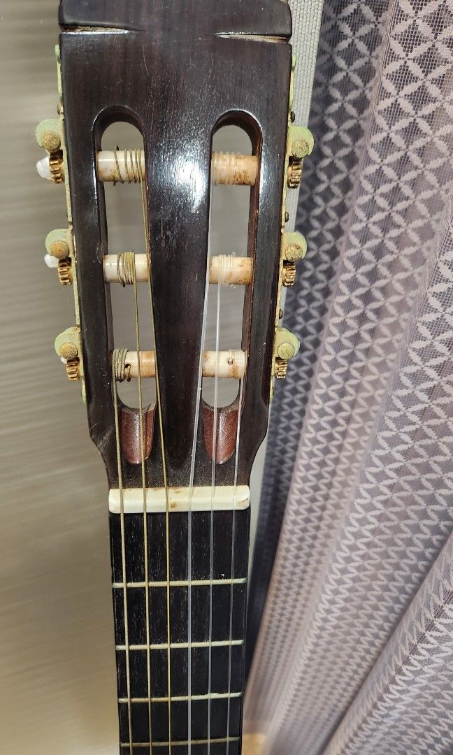 Classic Yamaha CG 150CA with fender guitar stand, Hobbies & Toys, Music ...