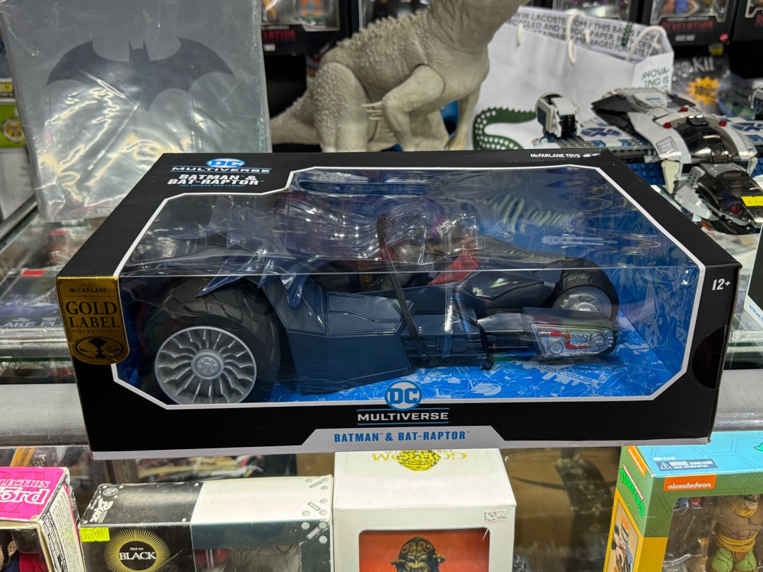 DCMcfarlane BATMAN & BAT-RAPTOR, Hobbies & Toys, Toys & Games on Carousell