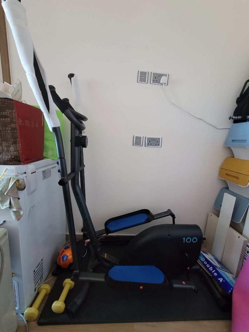 Decathlon DOMYOS Cross Trainer Essential 100, 運動產品, 運動與健身, 運動與健身 - 有氧健身 ...