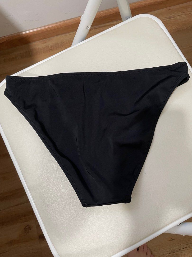 Defactor Black Bikini Bottom Regular Fit, Women's Fashion, Swimwear, Bikinis & Swimsuits on ...